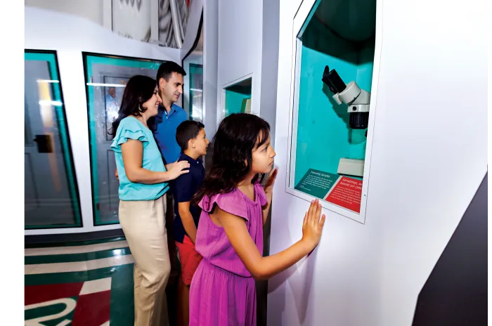 Become A Member | Intrepid Museum