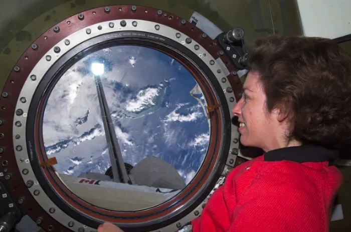 Celebrating NASA Astronaut Ellen Ochoa on Hispanic Heritage Month ...